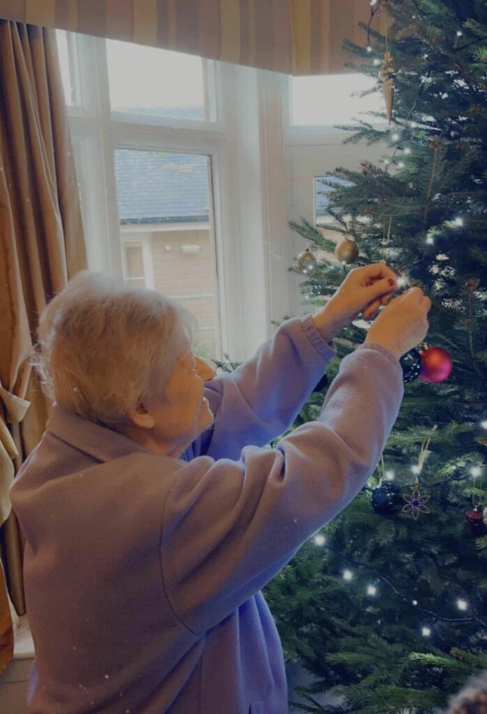 Oh Christmas Tree – Manton Hall